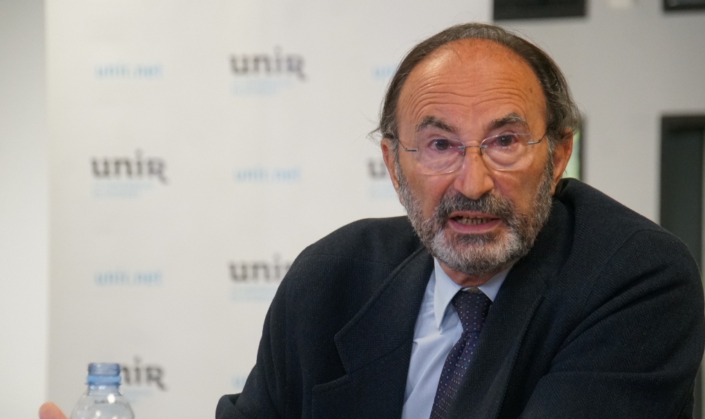 Emilio Lamo de Espinosa: “No hay nadie en el puente de mando de la ...