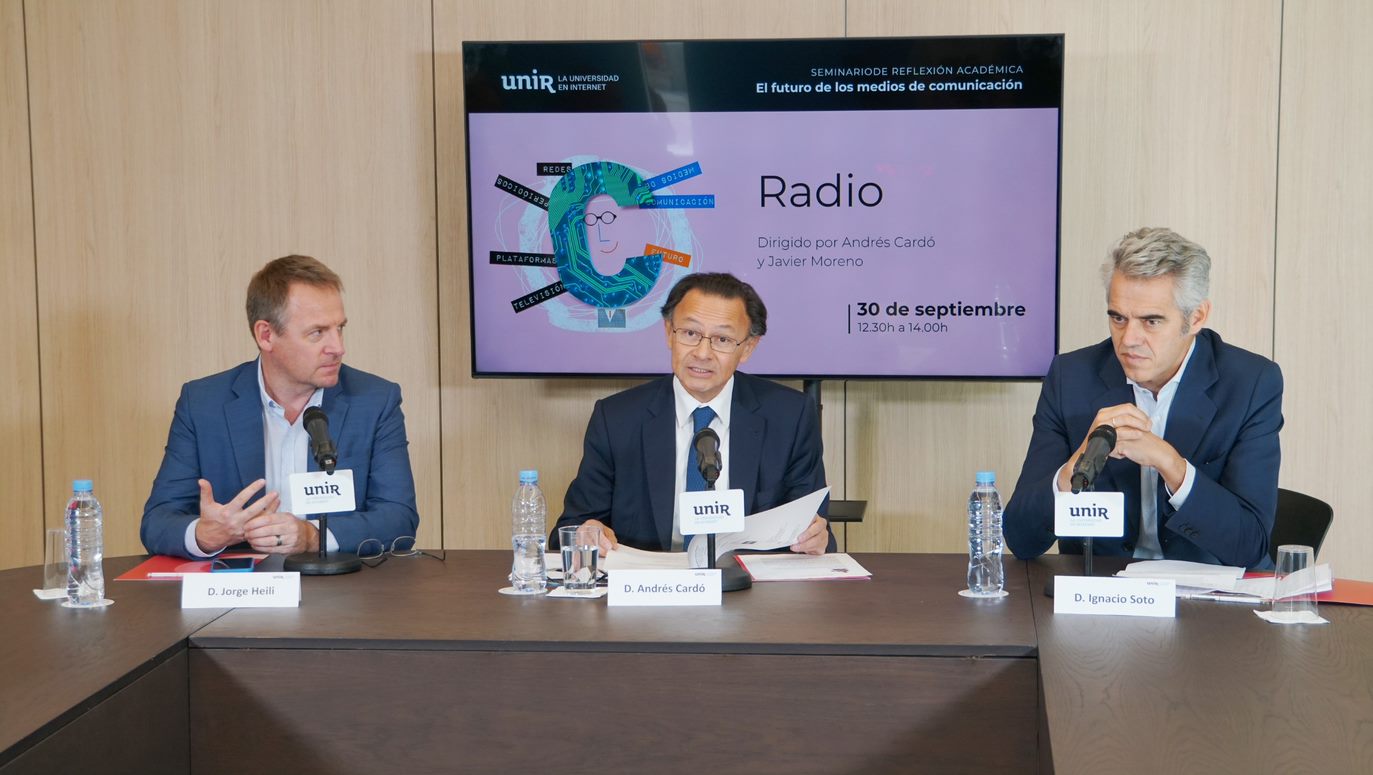 La revolución del podcast y la digitalización de la radio, analizadas ...