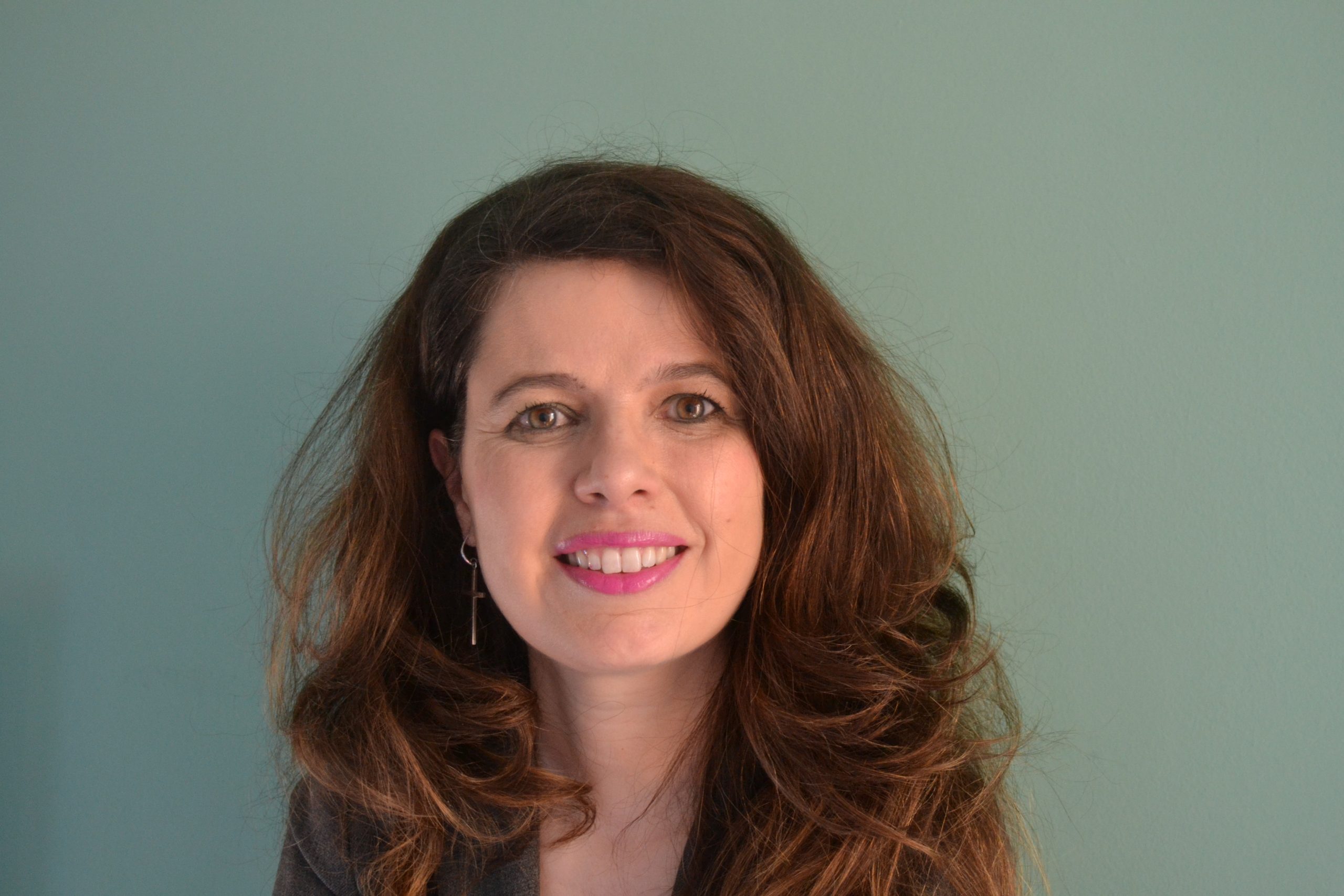 Lola Pons reivindica la argumentación templada