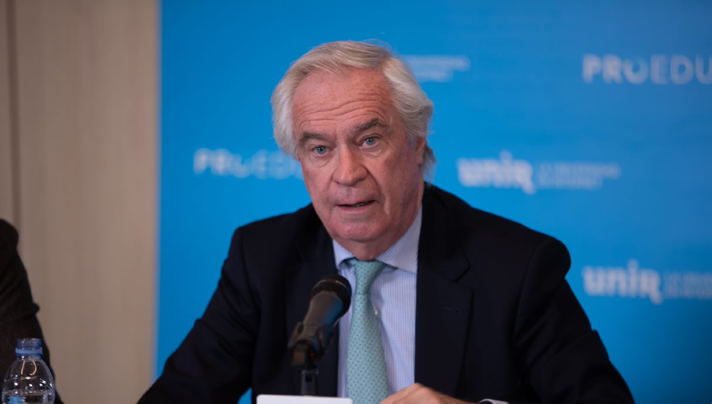 Nueva Revista Charles Powell: “La UE debe aspirar a una autonomía ...