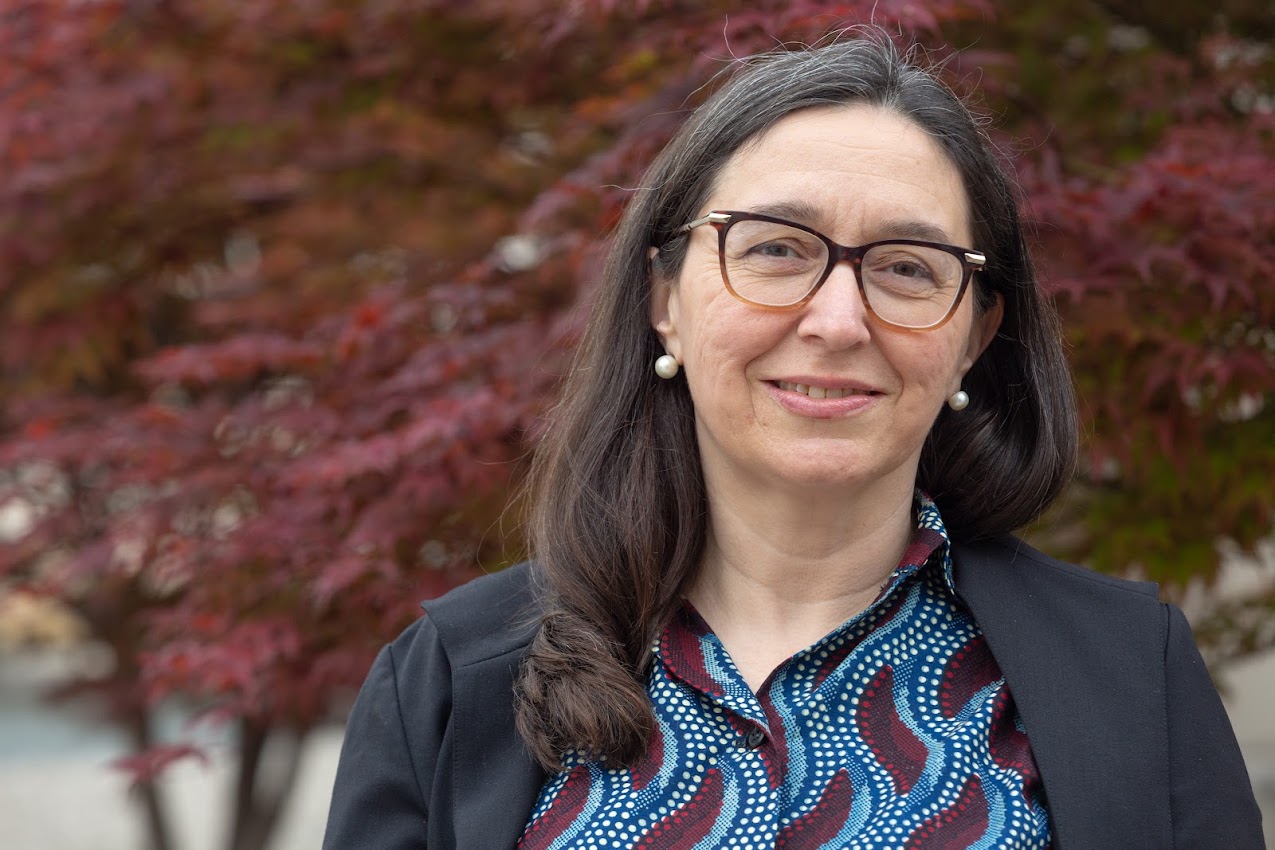 Zena Hitz: «Enseñar consiste esencialmente en modelar. Tienes que ser ...